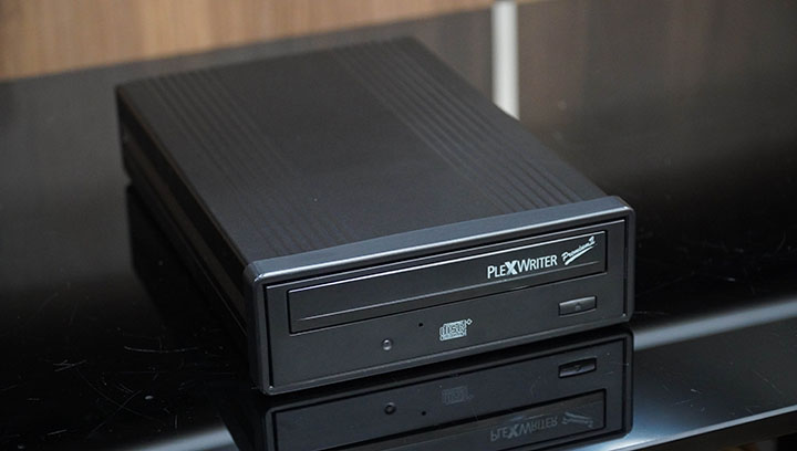 Plextor Premium II Ổ ghi đĩa không thể thiếu cho dân chơi Audio chuyên nghiệp